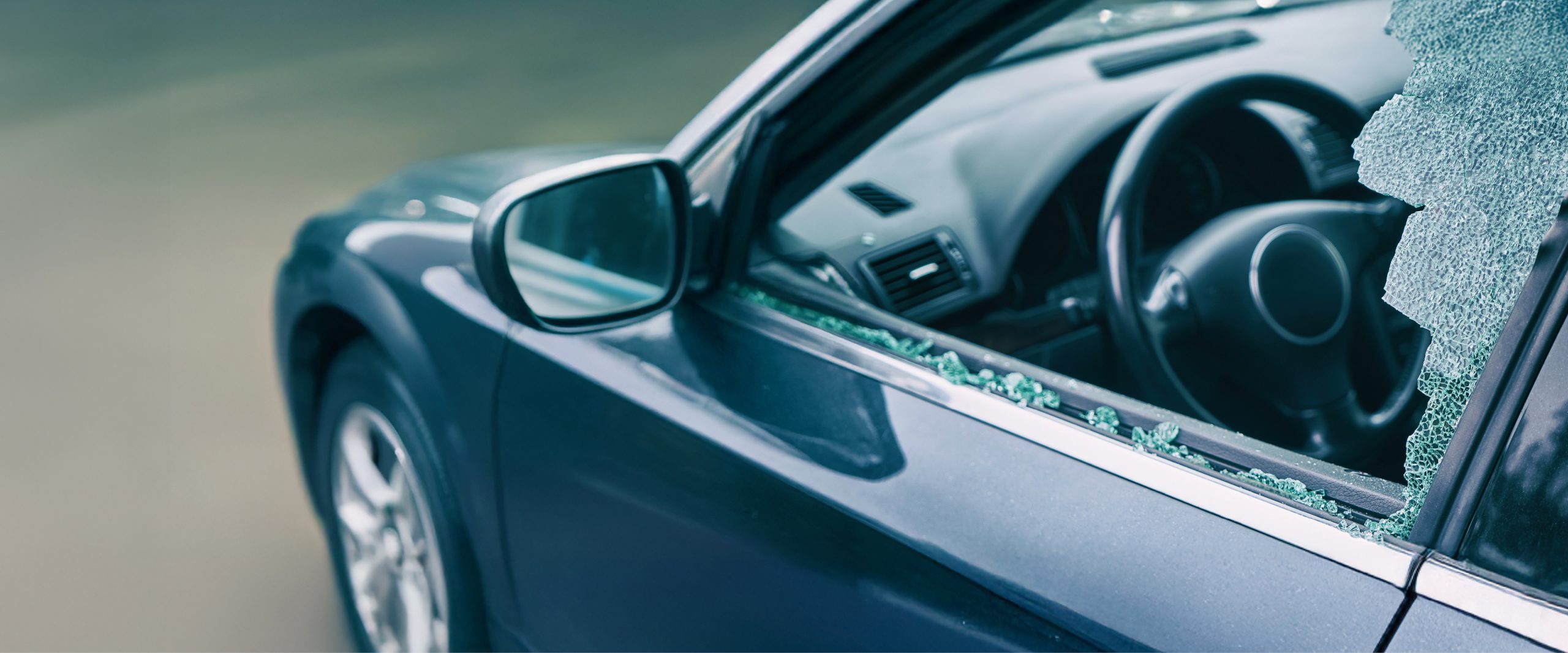 Vehicle Side Window Replacement | O'Brien® AutoGlass